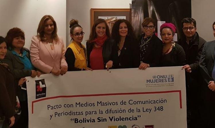 La Paz: En gigantografías promoverán mensajes de respeto a la mujer ...
