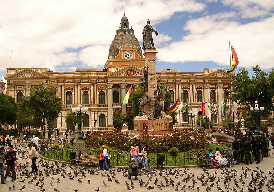 La plaza Murillo del kilómetro 0 será acicalada para la posesión de Paz ...